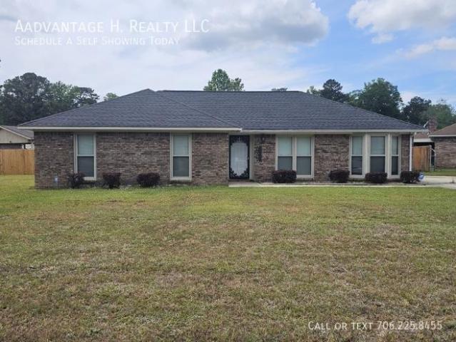 4 Br, 2 bath, Single Family 5727 Lexington Dr