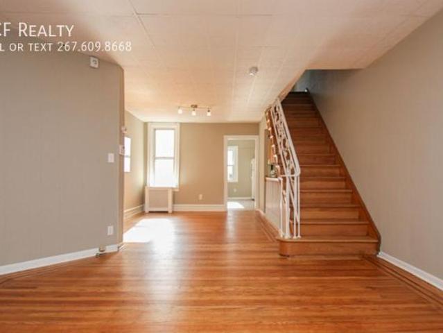 4 Br, 2 bath, Single Family 5768 N 20th Street