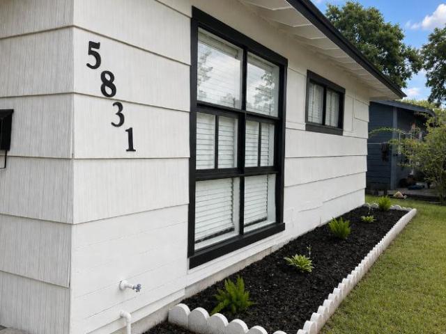 4 Br, 2 bath, Single Family 5831 Belneath St