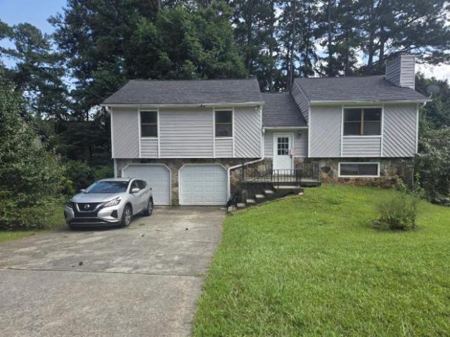 4 Br, 2 bath, Single Family 5034 Cherokee Ct