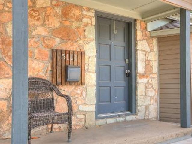 4 Br, 2 bath, Single Family 5111 N Dawson Dr