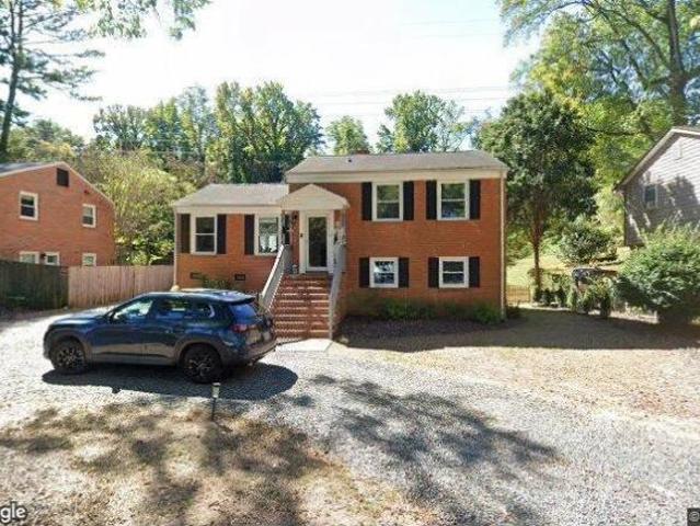 4 Br, 2 bath, Single Family 5116 Furman Place