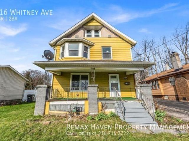 4 Br, 2 bath, Single Family 516 Whitney Ave