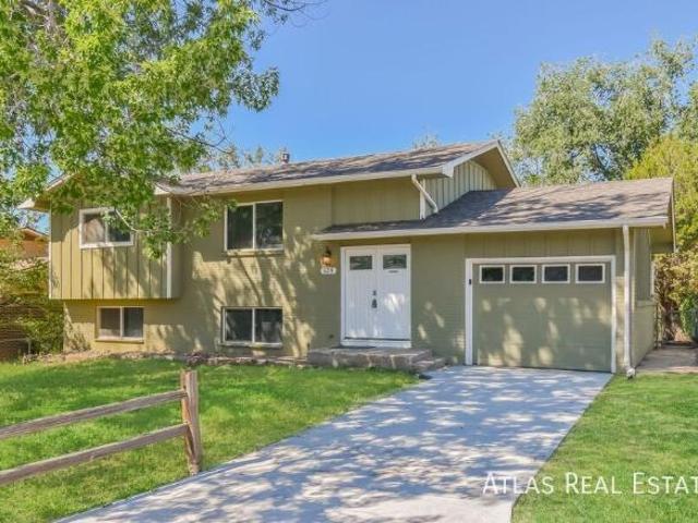 4 Br, 2 bath, Single Family 524 Rowe Lane