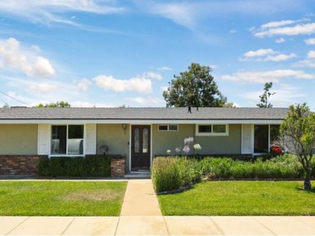 4 Br, 2 bath, Single Family 526 N Emerald Dr