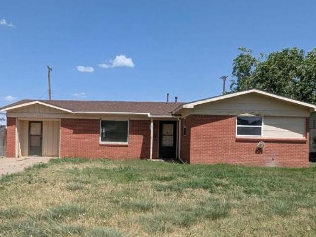 4 Br, 2 bath, Single Family 5309 Oregon Trl