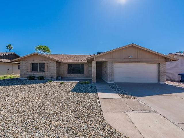 4 Br, 2 bath, Single Family 6413 South College Avenue