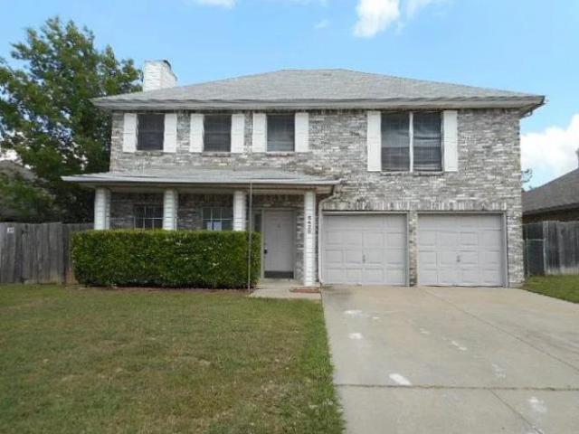 4 Br, 2 bath, Single Family 6420 Longmont Trail