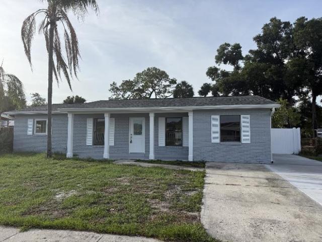 4 Br, 2 bath, Single Family 6521 Alta Monte Dr