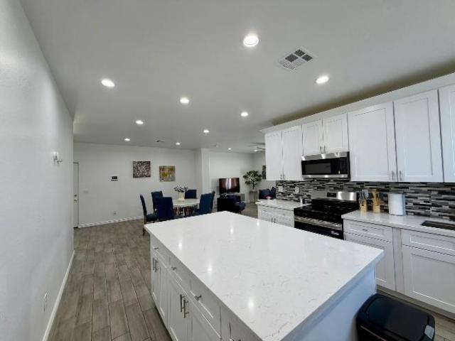 4 Br, 2 bath, Single Family 6745 N 53rd Dr