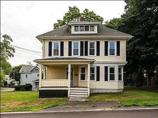 4 Br, 2 bath, Single Family 67 Park St