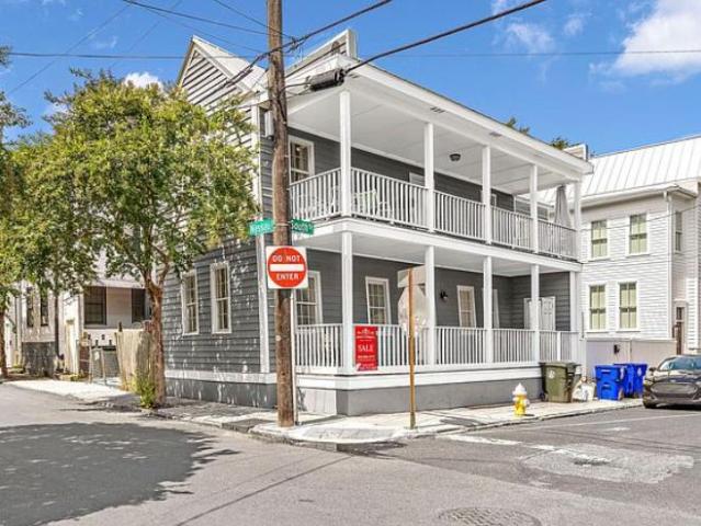 4 Br, 2 bath, Single Family 68 South St