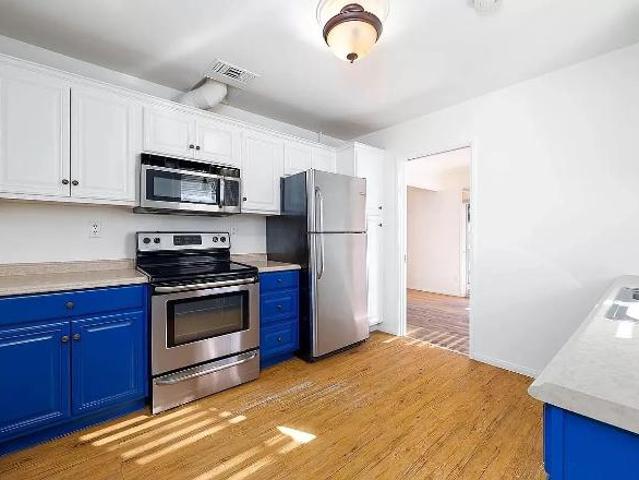 4 Br, 2 bath, Single Family 6985 Wisconsin Ave
