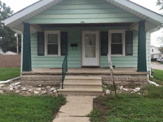4 Br, 2 bath, Single Family 602 Dodge St