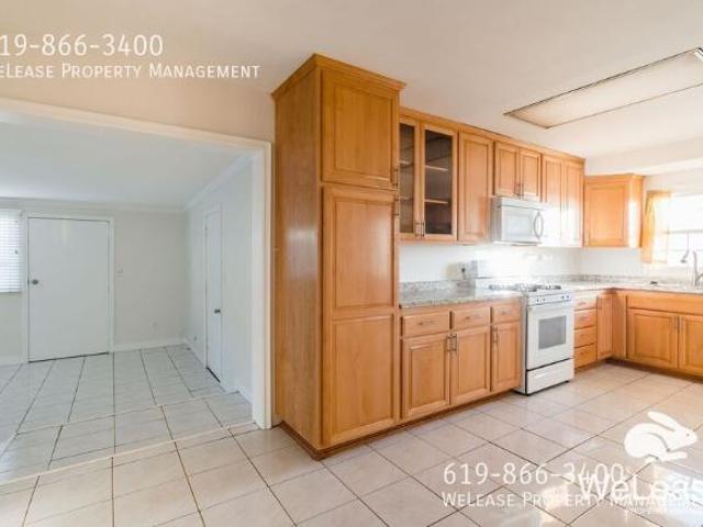 4 Br, 2 bath, Single Family 6050 Schuyler St