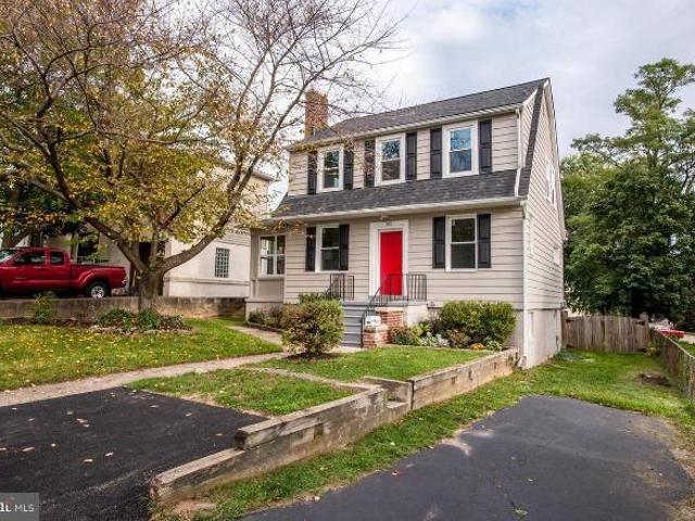 4 Br, 2 bath, Single Family 611 Hilltop Rd