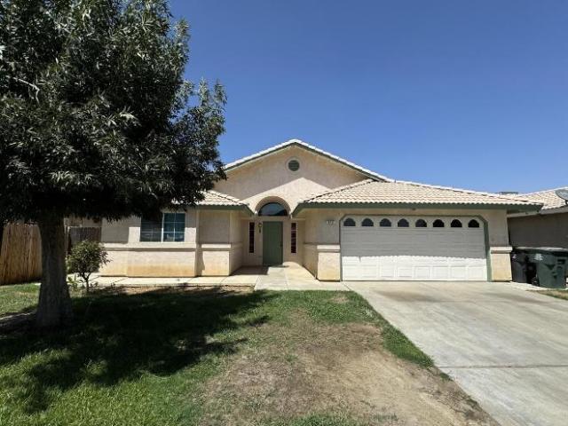 4 Br, 2 bath, Single Family 612 Calle Orlando