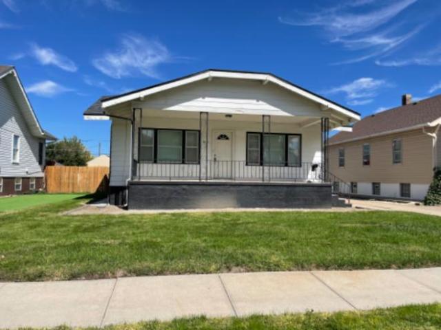 4 Br, 2 bath, Single Family 618 Broadway Street