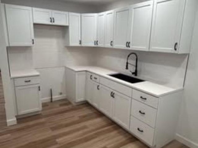 4 Br, 2 bath, Single Family 6211 Aspen Ct