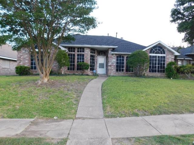 4 Br, 2 bath, Single Family 624 Elm Falls Pl