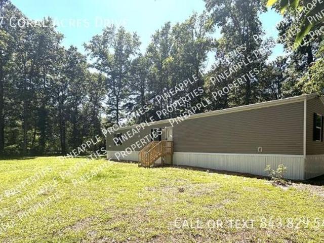 4 Br, 2 bath, Single Family 787 Coral Acres Dr