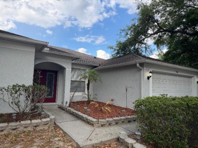4 Br, 2 bath, Single Family 704 Grand Canyon Dr