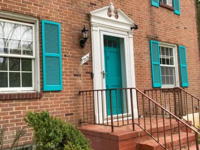 4 Br, 2 bath, Single Family 727 Howard Rd