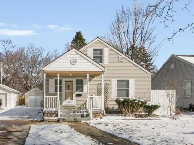 4 Br, 2 bath, Single Family 724 Northwood Drive