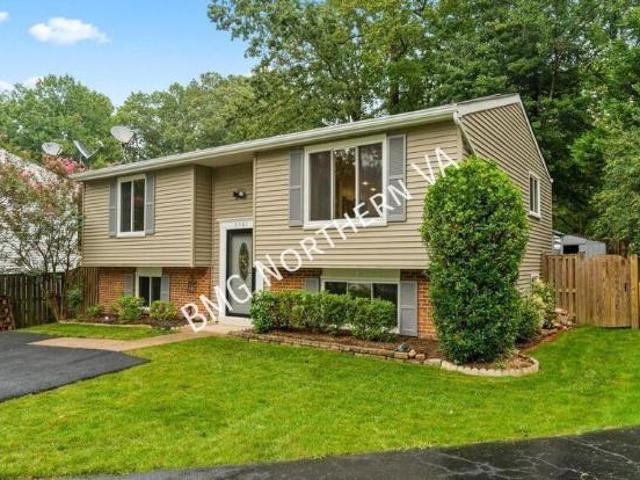 4 Br, 2 bath, Single Family 8461 Yellow Leaf Ct