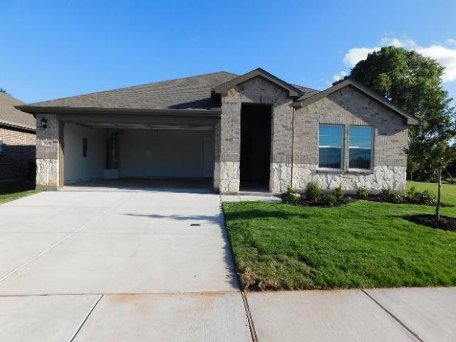 4 Br, 2 bath, Single Family 849 Wild Rose Way