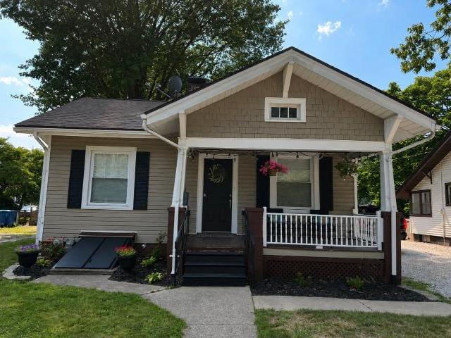 4 Br, 2 bath, Single Family 851 Madison Ave
