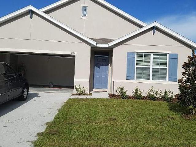 4 Br, 2 bath, Single Family 884 Freedom Blvd
