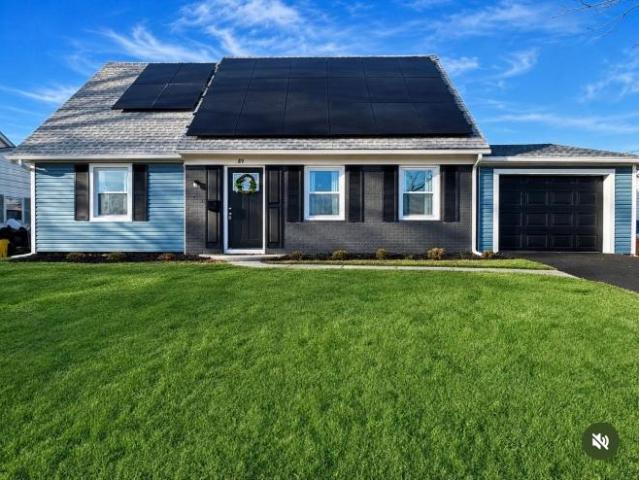 4 Br, 2 bath, Single Family 89 Hampshire Ln