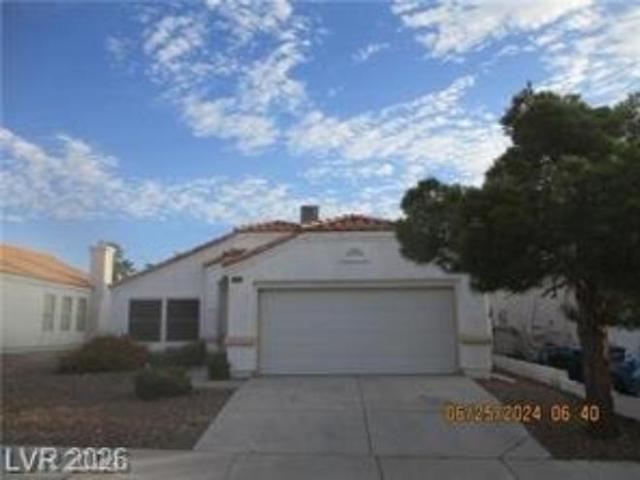 4 Br, 2 bath, Single Family 8216 Grassy Point Circle