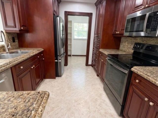 4 Br, 2 bath, Single Family 9585 Affirmed Lane