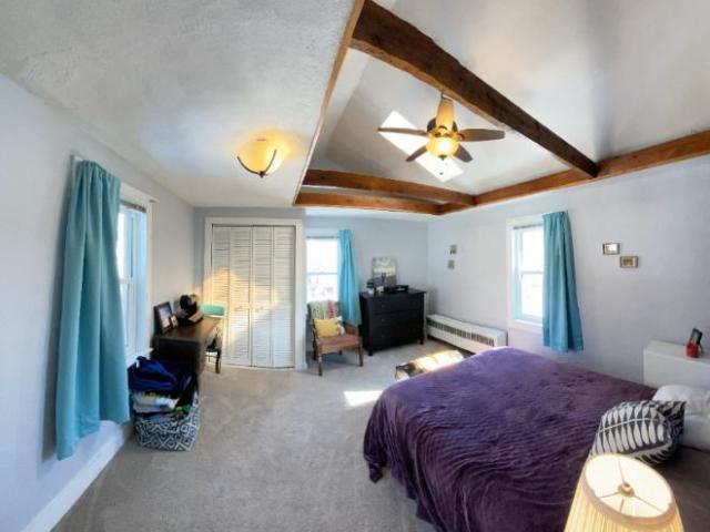4 Br, 2 bath, Single Family 960 Vine Street