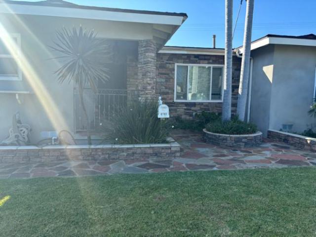 4 Br, 2 bath, Single Family 9703 Richeon Ave