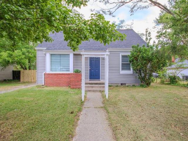 4 Br, 2 bath, Single Family 910 Roger St