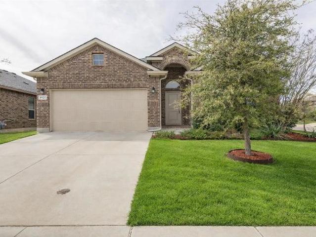 4 Br, 2 bath, Single Family 9125 Highland Orchard Dr