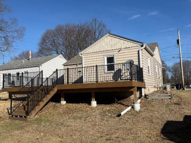 4 Br, 2 bath, Single Family 924 29th Ave