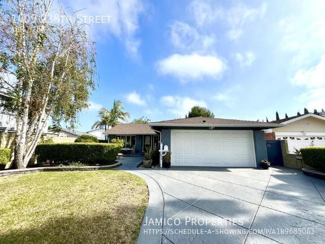 4 BR, 2 BA Apartment 1409 238th Street, Harbor City, CA 90710