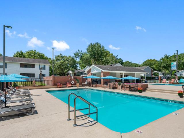 4 BR, 2 BA Apartment 1421 SW 27th Ave Unit 2500 2507, Ocala, FL 34471