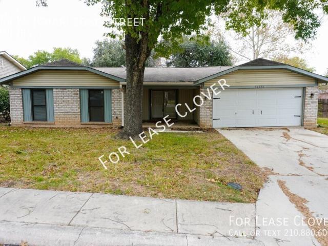 4 BR, 2 BA Apartment 14414 Briarledge Street, San Antonio, TX 78247