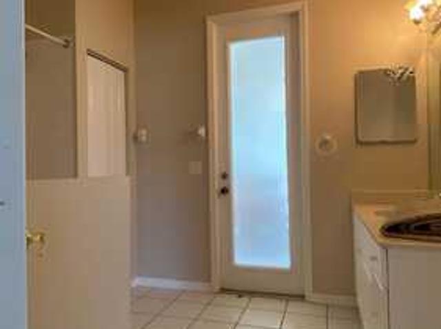 4 BR, 2 BA Apartment 153 Southeast 1st Avenue, Cape Coral, FL 33990