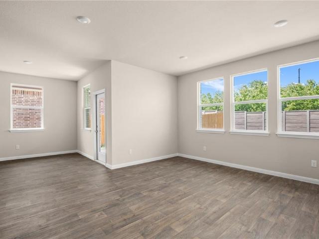 4 BR, 2 BA Apartment 150 Jayden Drive, Kyle, TX 78640
