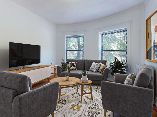 4 BR, 2 BA Apartment 1515 1521 East 54th Street Unit 1515 3, Chicago, IL 60615