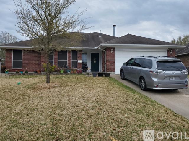 4 BR, 2 BA Apartment 1522 Strasburg Cir, College Station, TX 77845