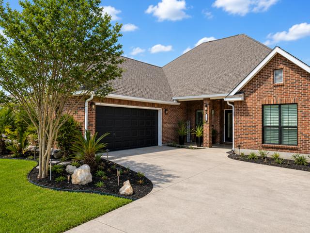 4 BR, 2 BA Apartment 15807 Chippewa Boulevard, Selma, TX 78154