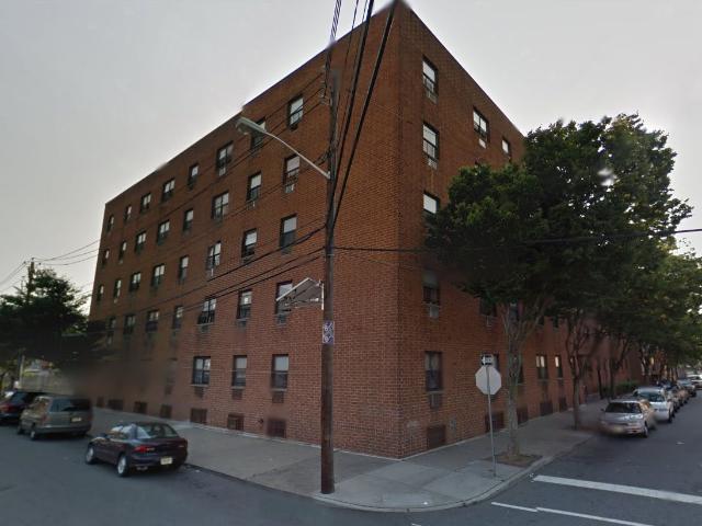 4 BR, 2 BA Apartment 15 31 Pennington Street, Newark, NJ 07102