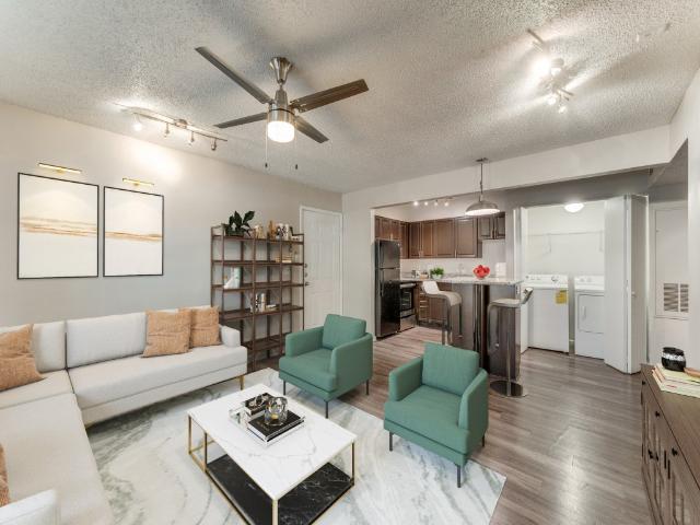 4 BR, 2 BA Apartment 1600 Wickersham Lane Unit 3027, Austin, TX 78741